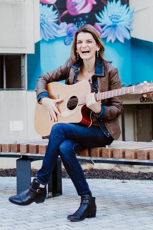 Wine & Music featuring Eliza Rush & Panchitas Kitchen – Setter Ridge ...